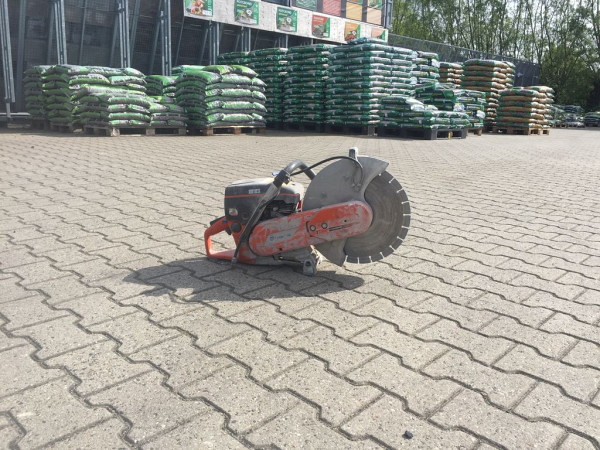 Betonzaag met expansievat / bandenzaag Per dag